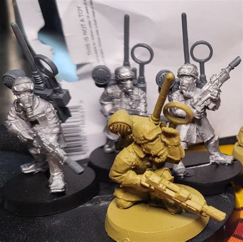 Steel Legion Vox Casters Plus Command Squad Master Vox Rtheastramilitarum