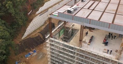 일터에서 또 사망 사고 안성 공사장 바닥 붕괴 5명 추락