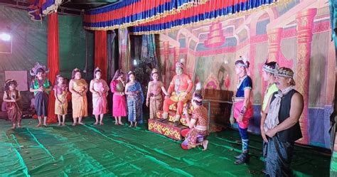 ល្ខោនបាសាក់ ជាទម្រង់សិល្បៈបុរាណដែលនៅតែបន្តស្ថិតនៅក្នុងក្រអៅបេះដូងពលរដ្ឋ ក្រសួងព័ត៌មាន