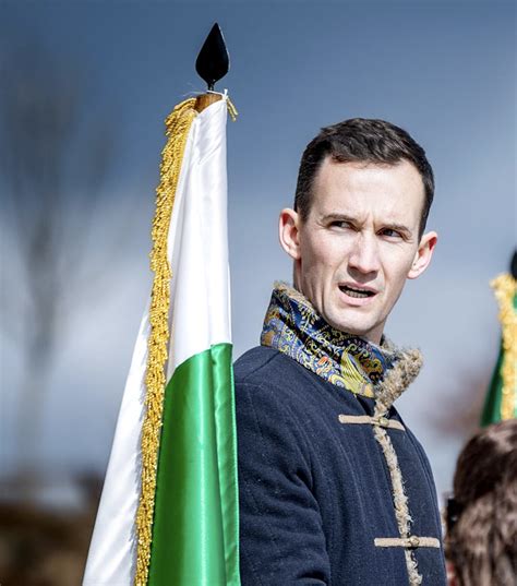 СУПЕР ЧОВЕК Всяко трето българско момче и всяко четвърто българско момиче са с наднормено за