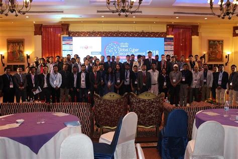 Gallery Box Hacker Associate