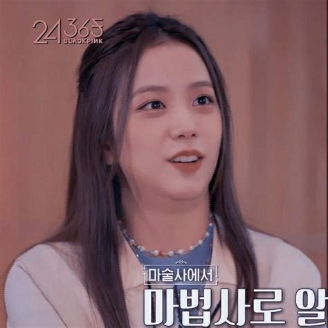 Ghim C A Tr N B L A C K P I N K