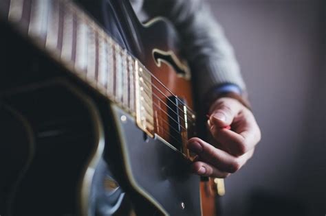 Drop C Tuning What Is It And How To Tune A Guitar To Drop C