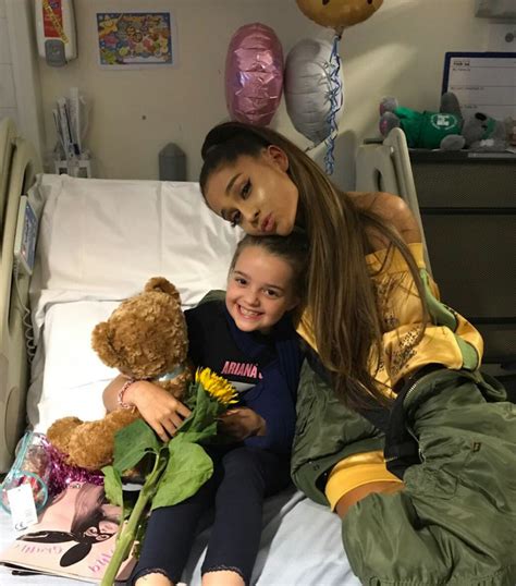 Ariana Grande Visits Manchester Attack Victims In The Hospital