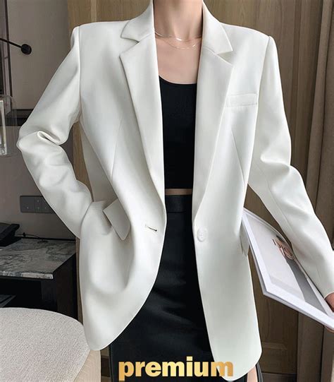 다바나 ★ 스타라이트 프리미엄 밀크화이트 블레이저 자켓 정장자켓 프레스티지 클래스 정장자켓 딱 떨어지는 카라와 핏감 2부웨딩 브라이덜샤워 스몰웨딩 셀프웨딩 행사룩 외출룩