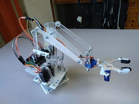 Github Nbertucciolibraccio Robotico Con Arduino