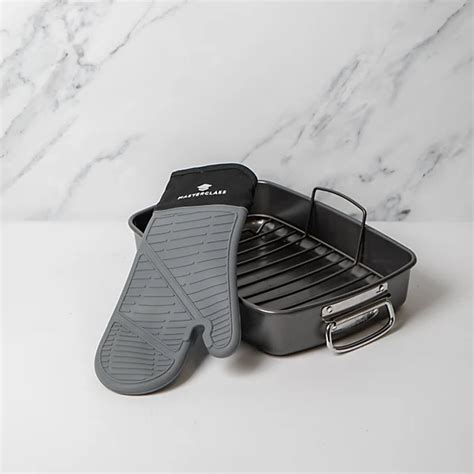 Masterclass Roasting Pan With Rack And Single Oven Gloves With Non Stick Coating