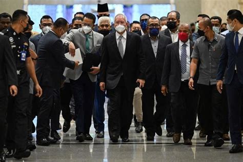 Malaysias Appeals Court Upholds Najib Razaks Acquittal In One Of His