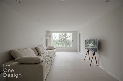 깔끔하고 담백하게 사랑이 가득한 가족의 미니멀하우스 동화자연마루