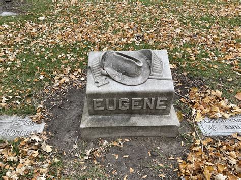 Eugene Augustus Hussey Posts In The Graveyard
