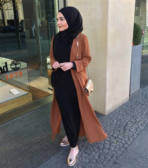 Basic Black Hijab Outfit Ideas Zahrah Rose Hijab Fashion Black