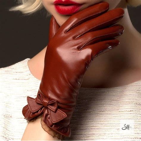 Fashion Winter Solid Leather Gloves Sleek Heart