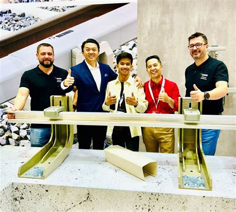 Esteemed Pink Armour President Philippines Economic President Kay Ganda Andrew Chong