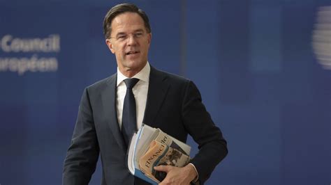 Ft НАТО има нужда от скучен неидеологичен лидер Марк Рюте е идеален Profit Bg