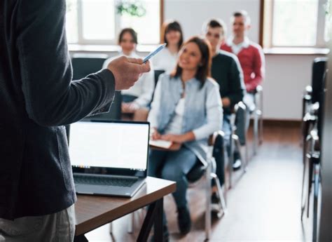 NARX Neural Networks Model And Time Series Prediction