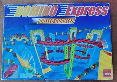 Jeu Domino Express De Goliath Pour Parcours Avec De 200 Dominos