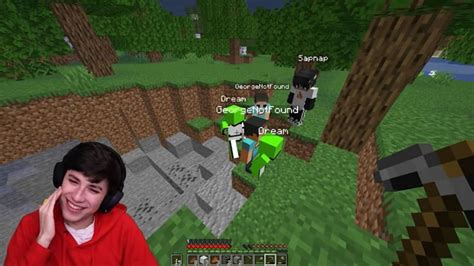 Fans Come Up With Hilarious Replies As Dream Reveals He Has Finished Coding A Minecraft NSFW