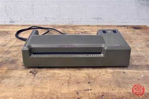 Model Pl12a Tabletop Laminator Boggs Equipment