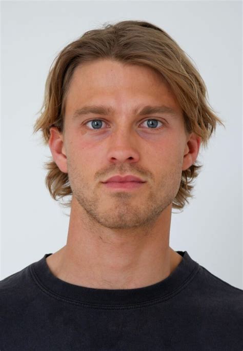 Samuel Edwards 62 02 62 Management