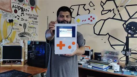 Raspberry Pi Project Plays Full Movies Using One Floppy Disk Toms