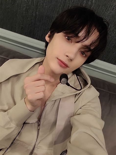 [잡담] 누가 휴닝카이 눈에 별 박았냐 인스티즈 Instiz 연예 카테고리