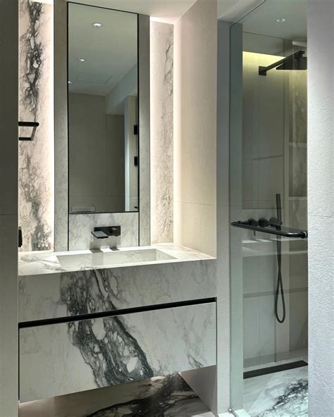 Design A3 디자인에이쓰리 인테리어디자인 거실과 반듯하게 이어지는 주방은 키큰 수납장으로 꽉 채우기 보다는 평상시에 다이닝룸에서 용이하게 구성하고 나만의