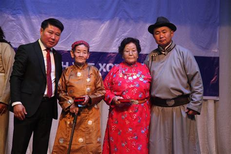 Ардын Хувьсгалын 100 жилийн ойн медалиар нутаг орныхоо хөгжил цэцэглэлт бүтээн байгуулалтад