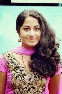 Jyothi Krishna Malayalam Actress Last Bench Hot