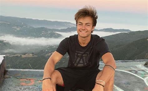10 Things You Didnt Know About Peyton Meyer Tvovermind