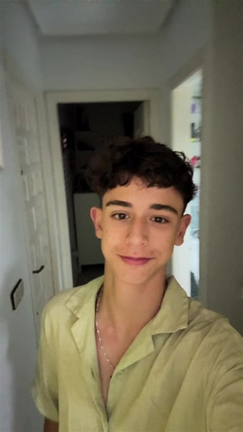 Sybau The Trendy Tiktok Phenomenon Explored Tiktok