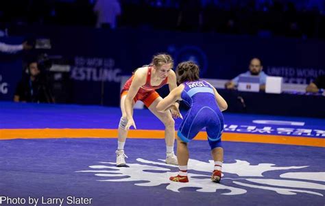 Д Отгонжаргал өнөөдөр алтан медалийн төлөө барилдана