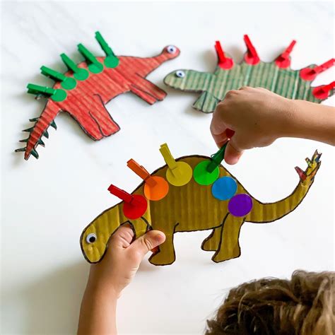 Dinosaur Activity Fun Peg Osaurus 7 Days Of Play Dinosaur
