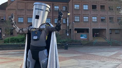 Count Binfaces Guide To 2022 A Year Of Political Bin Fires Big Issue