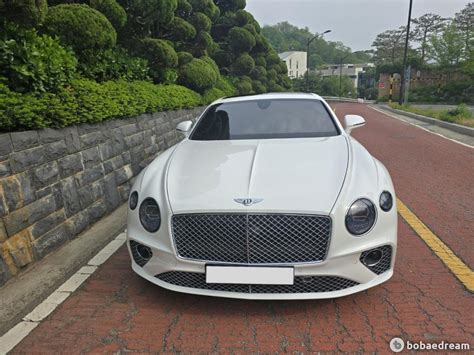 2022 벤틀리 컨티넨탈 Gt 40 중고차 보배드림 수입중고차