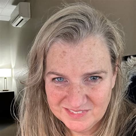 Laura Gutman Lauragizmo • Threads Say More