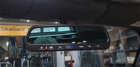 Jl랭글러 자동차유리교체 교환 전문점에서 하이패스룸미러 Ecm 시계 볼트메타 룸등 타입장착 하이패스 카드인식 수신불량 스피커