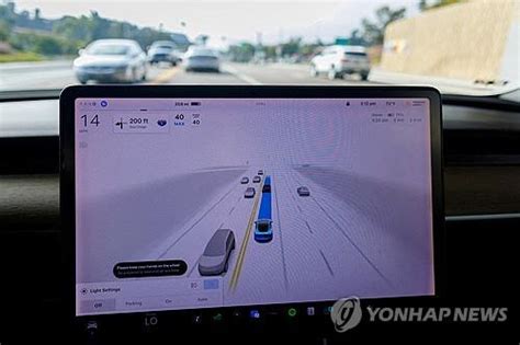 테슬라 자율주행 중국서 탄탄대로화웨이·샤오펑 도전 주목 한국경제