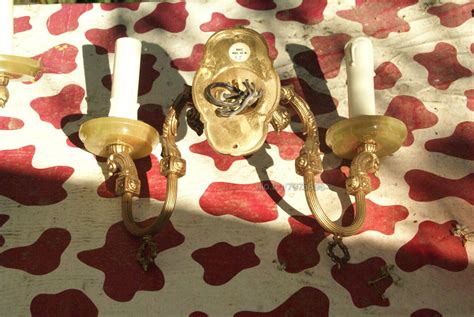 продавам 2 старинни стенни лампи Антиквариат Пловдив продавам 2 старинни стенни лампи