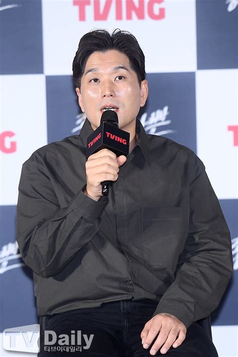 좋거나 나쁜 동재 감독 조승우→배두나 특별출연 조심스럽다 [st현장]