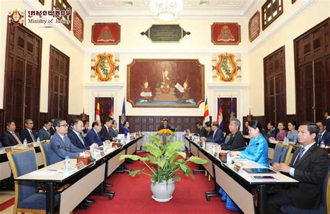 លោក កើត រិទ្ធ ឧបនាយករដ្ឋមន្ត្រី រដ្ឋមន្ត្រីក្រសួងយុត្តិធម៌