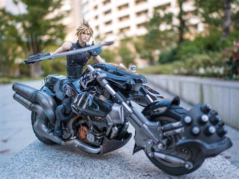 Final Fantasy Cloud Strife Bike