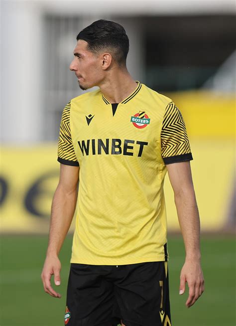 Mohamed Brahimi Footballer Born 1998 Wikipedia