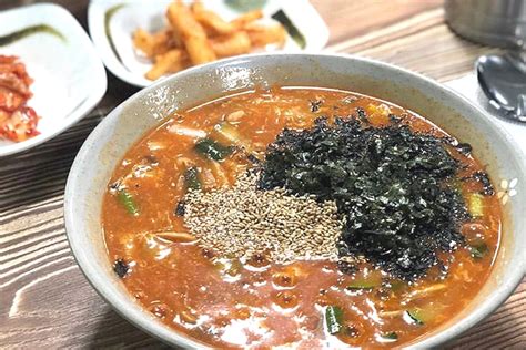 강릉형제장칼국수 음식점 정보와 주변 관광 명소 및 근처 맛집 여행 정보