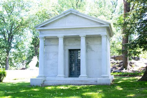 The Woodlawn Cemetery Featured On Pbs Series ‘worlds Greatest