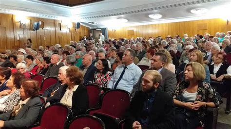 Кандидатът на ГЕРБ за кмет на Разград д р Валентин Василев присъства на концерт по случай Деня