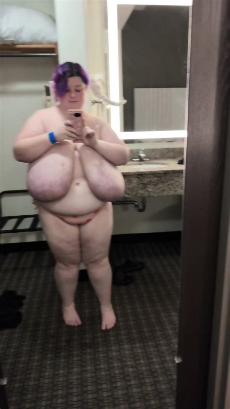 Thotterpopp Giant Boobs Queen Naked