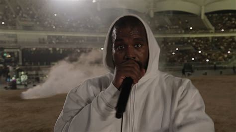 77곡의 라이브 퍼포먼스 칸예 웨스트 내한 공연의 모든 것 마리끌레르 코리아 Marieclairekorea