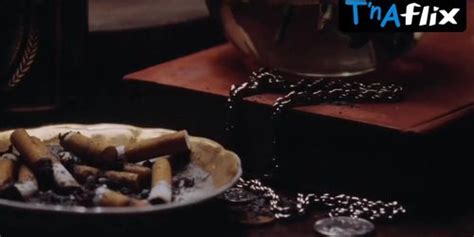 Gabrielle Anwar Sexy Scene In The Grave Tnaflix Com