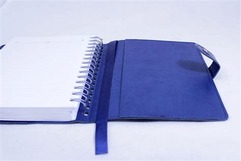 Переплет на металлическую или пластиковую пружину - КЕМ