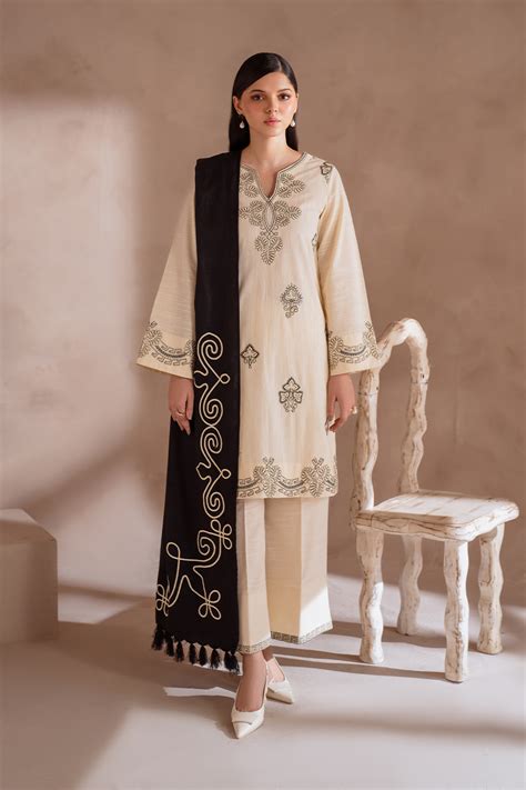 Exclusive Winter Khaddar Collection 2025 Women Khaddar Dresses